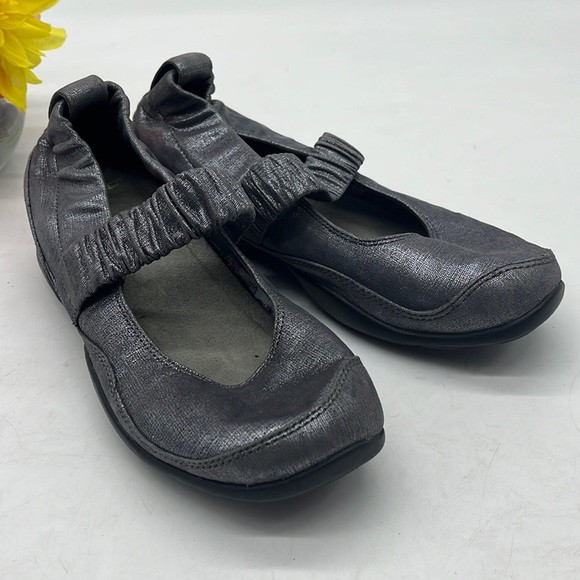 Dansko | Shoes | Dansko Silver Maryjane Clog Sz 38 Dan2524a | Poshmark
